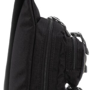 le coq sportif(ルコックスポルティフ) Crale Body Bag Large, Black (Black 19-3911tcx)