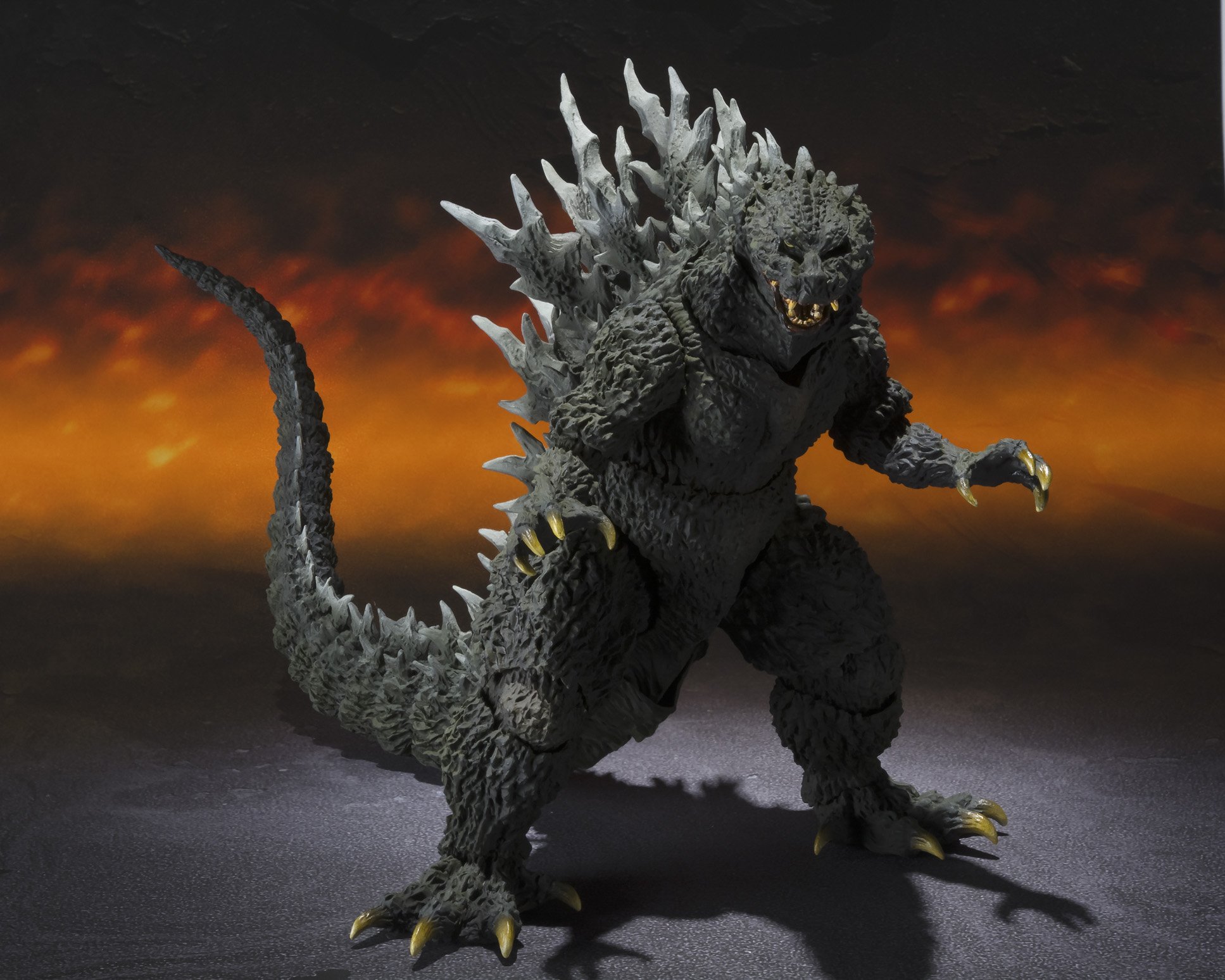 TAMASHII NATIONS Bandai MonsterArts Godzilla 2000 Millennium Special Color Version S.H. Figuarts Action Figure