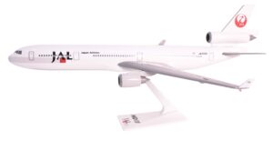 flight miniatures japan airlines (89-03) md-11 1:200 scale - plastic snap-fit model airplane - collectible replica of japan airlines aircraft part# amd-01100h-016