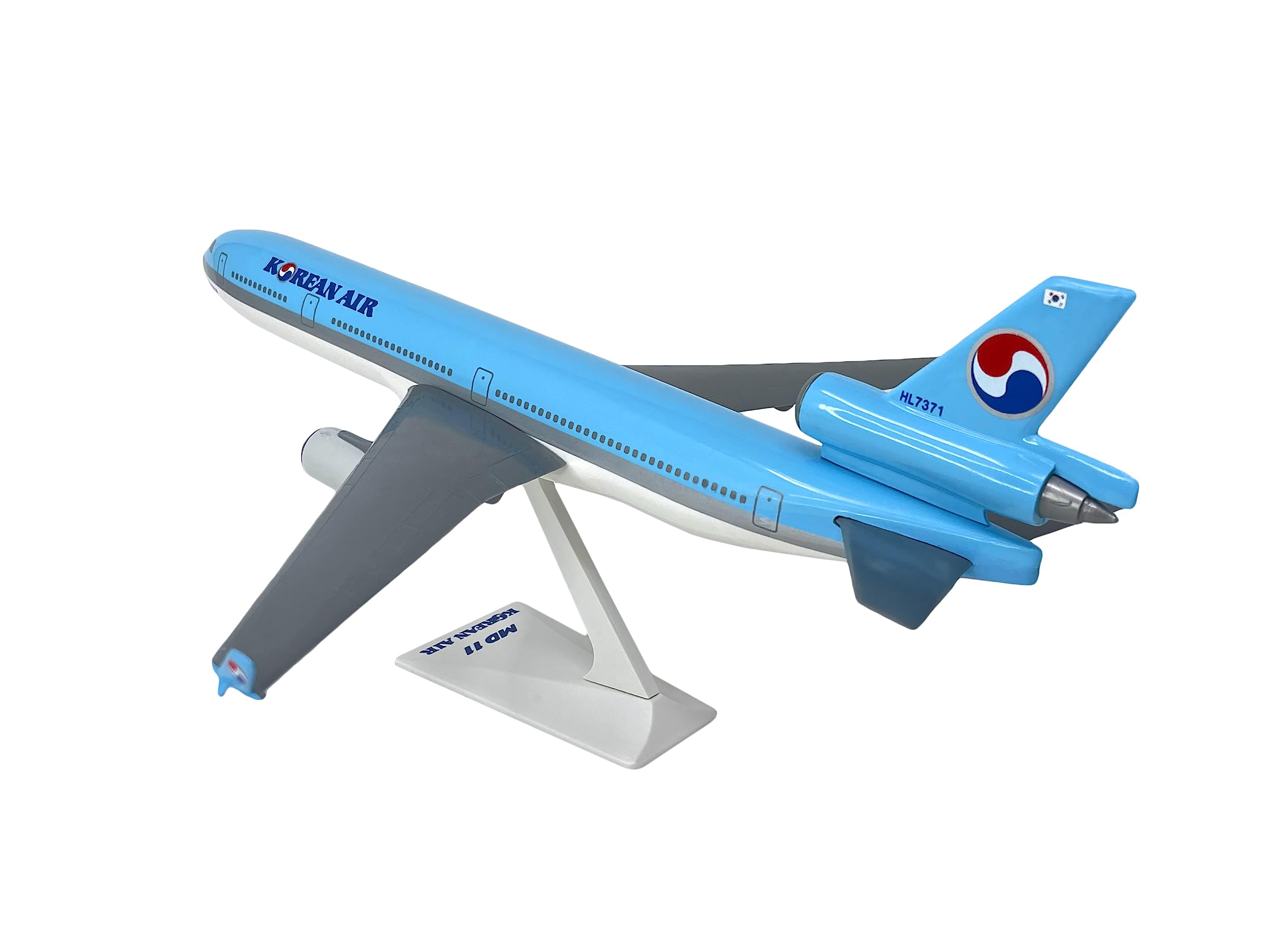 Flight Miniatures Korean Air (84-Cur) MD-11 Model Airplane 1:200 Scale - Plastic Snap-Fit Model Airplane - Collectible Replica of Korean Air Aircraft - Part# AMD-01100H-011