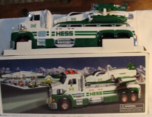 2014 hess toy truck and space cruiser with scout