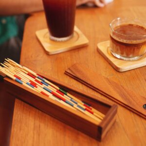 BSIRI Mikado Wooden Pick Up Sticks Classic Kids Board Game for Adults and Teens in Family and Children Board Games for Kids 7 and Brain Teasers of Mathematics Fun Table Games