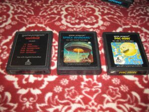 atari 2600 3-game cartridge lot - pac-man combat space invaders