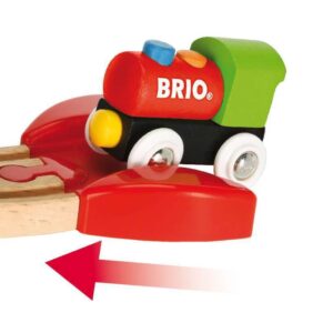 BRIO My First Railway - 33727 Beginner Pack | Engaging Wooden Toy Train Set for Toddlers Age 18 Months and Up | FSC-Certified Materials | Compatible with All My First Railway and BRIO World Toys