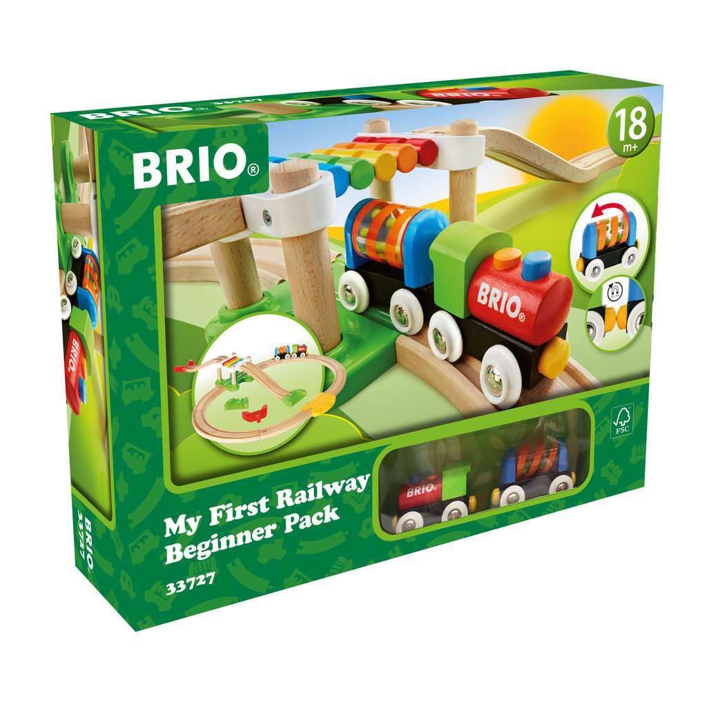 BRIO My First Railway - 33727 Beginner Pack | Engaging Wooden Toy Train Set for Toddlers Age 18 Months and Up | FSC-Certified Materials | Compatible with All My First Railway and BRIO World Toys