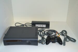 microsoft xbox 360 elite system w/120gb hdd a/v & hdmi port (black) - unit only