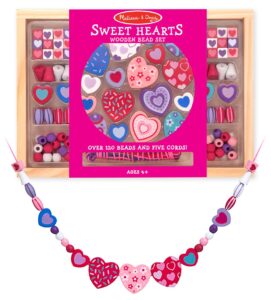 melissa & doug wooden 'sweet hearts' bead accessory creation set + free scratch art mini-pad bundle [41751]