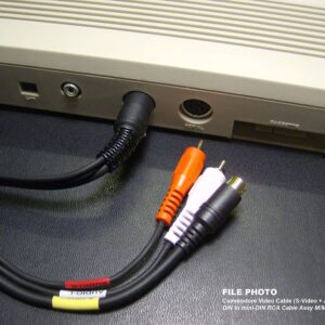 Commodore Video Monitor TV Cable (S-Video + Audio) - C-64/C-128