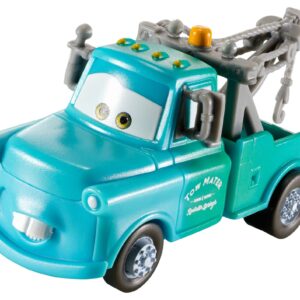 Disney Car Toys Color Change 1:55 Scale Vehicle, Mater