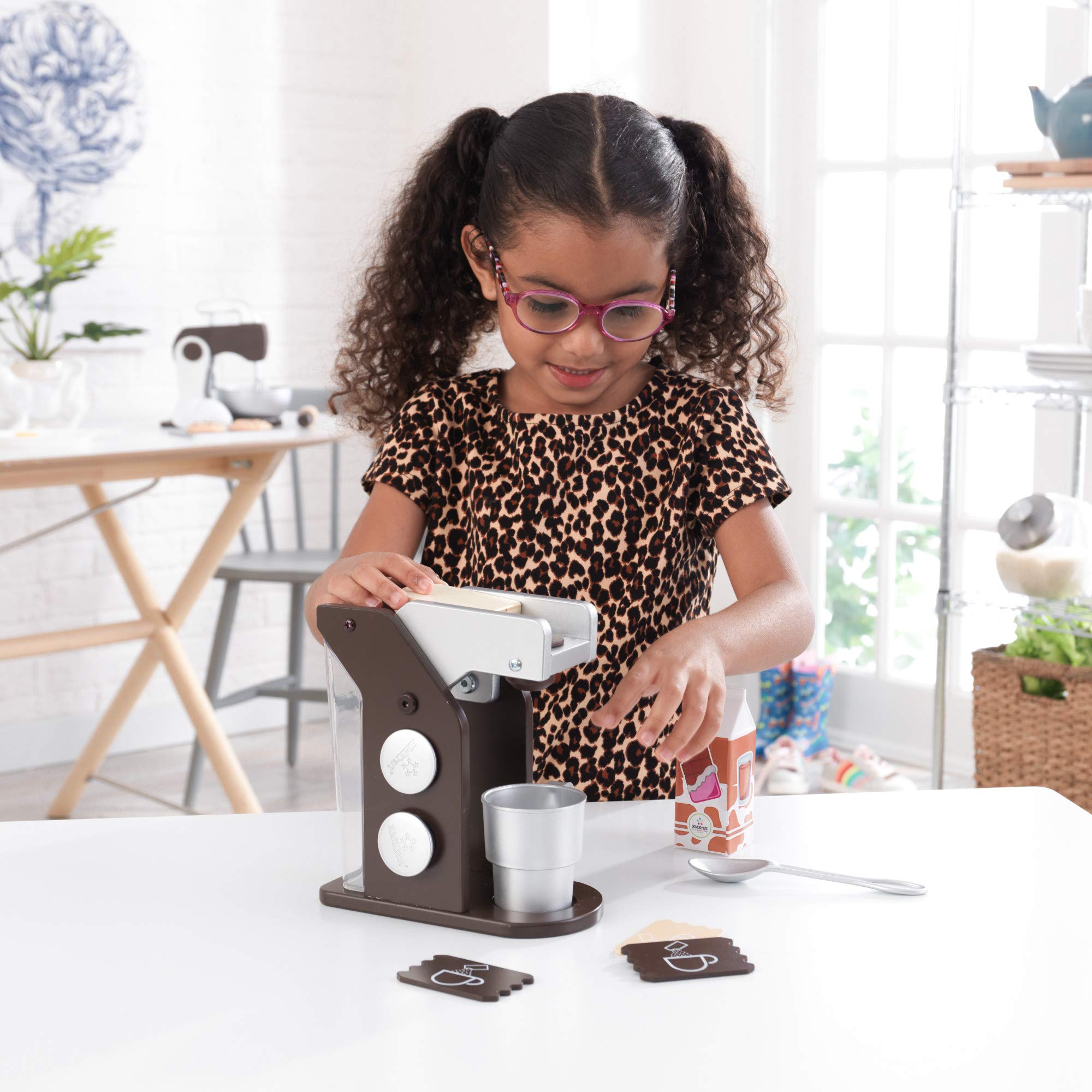 KidKraft Children's Espresso Coffee Set - Role Play Toys for The Kitchen, Play Kitchen Accessories, Gift for Ages 3+