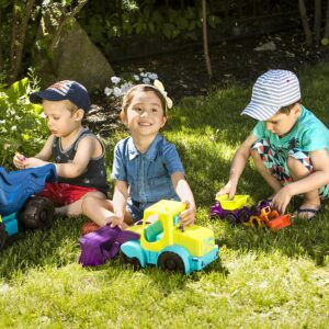 B. toys- 18” Sand Truck- Water Play- Excavator Toy Truck for Toddlers - Loadie Loader 18 months + Beach Toys/Sand Toys