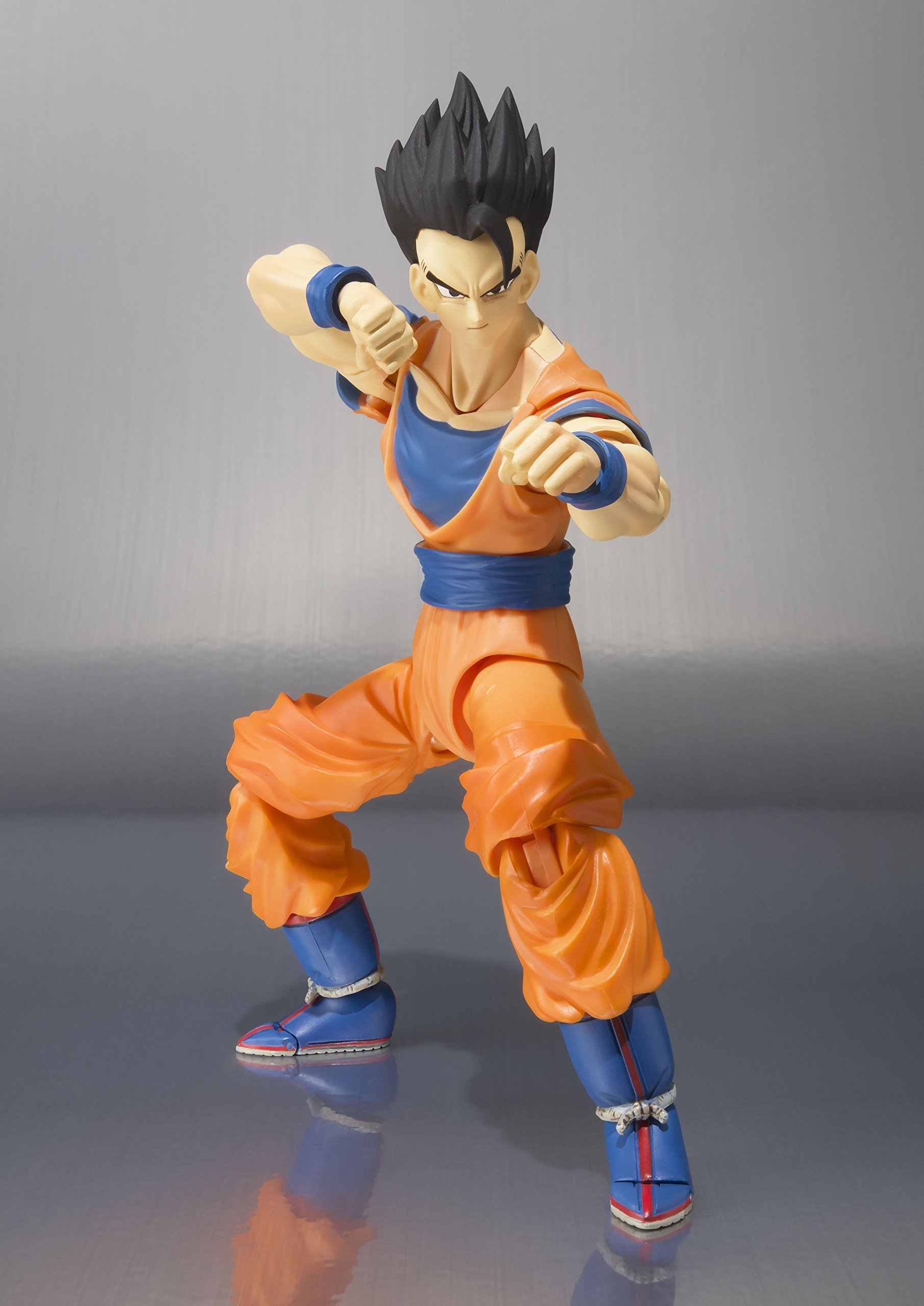 TAMASHII NATIONS Bandai S.H.Figuarts Ultimate Son Gohan Dragon Ball Z Action Figure