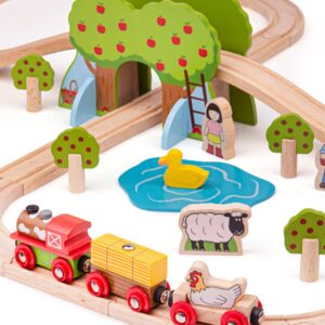 Bigjigs Rail, Farm Animals Wooden Train Set, Wooden Toys, 44 Piece Train Set, Wooden Train Track, Farm Toys, Wooden Toys for 3 Year Olds, Farm Set