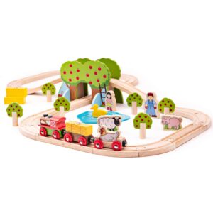 bigjigs rail, farm animals wooden train set, wooden toys, 44 piece train set, wooden train track, farm toys, wooden toys for 3 year olds, farm set