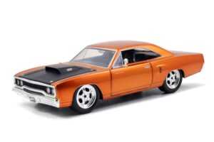 fast & furious plymouth road runner 1:24 diecast by jada toys