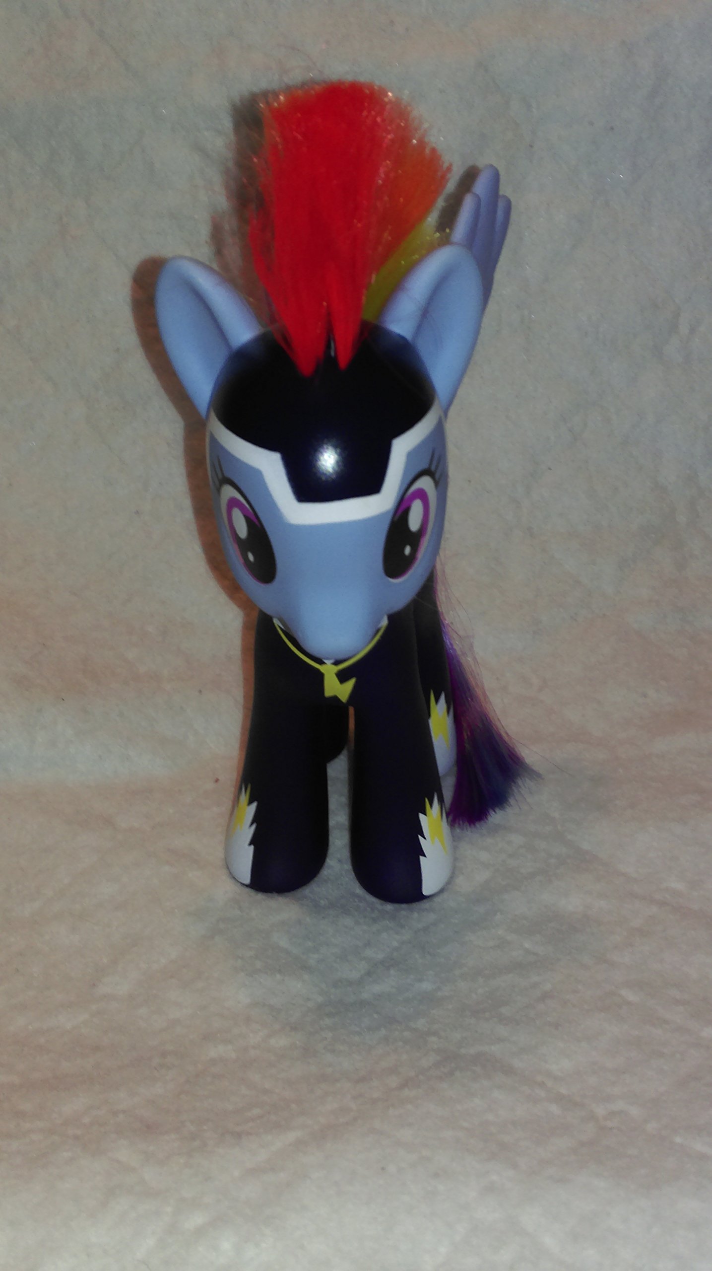 My Little Pony Friendship is Magic Power Ponies Zapp Tonnerre Rainbow Dash Exclusive Figure