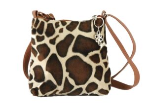 loni womens trendy animal print faux fur shoulder bag/cross-body bag in giraffe small