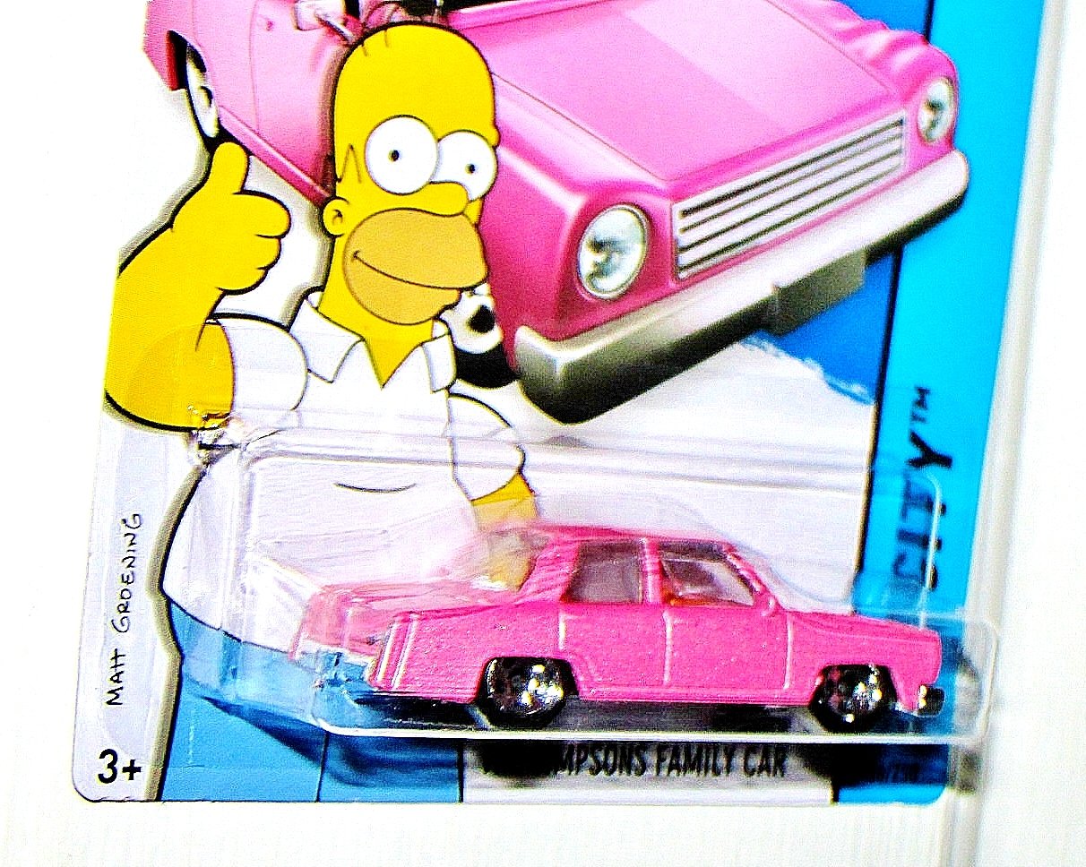 Hot Wheels 2015 HW City The Simpsons Family Car 56/250, Pink