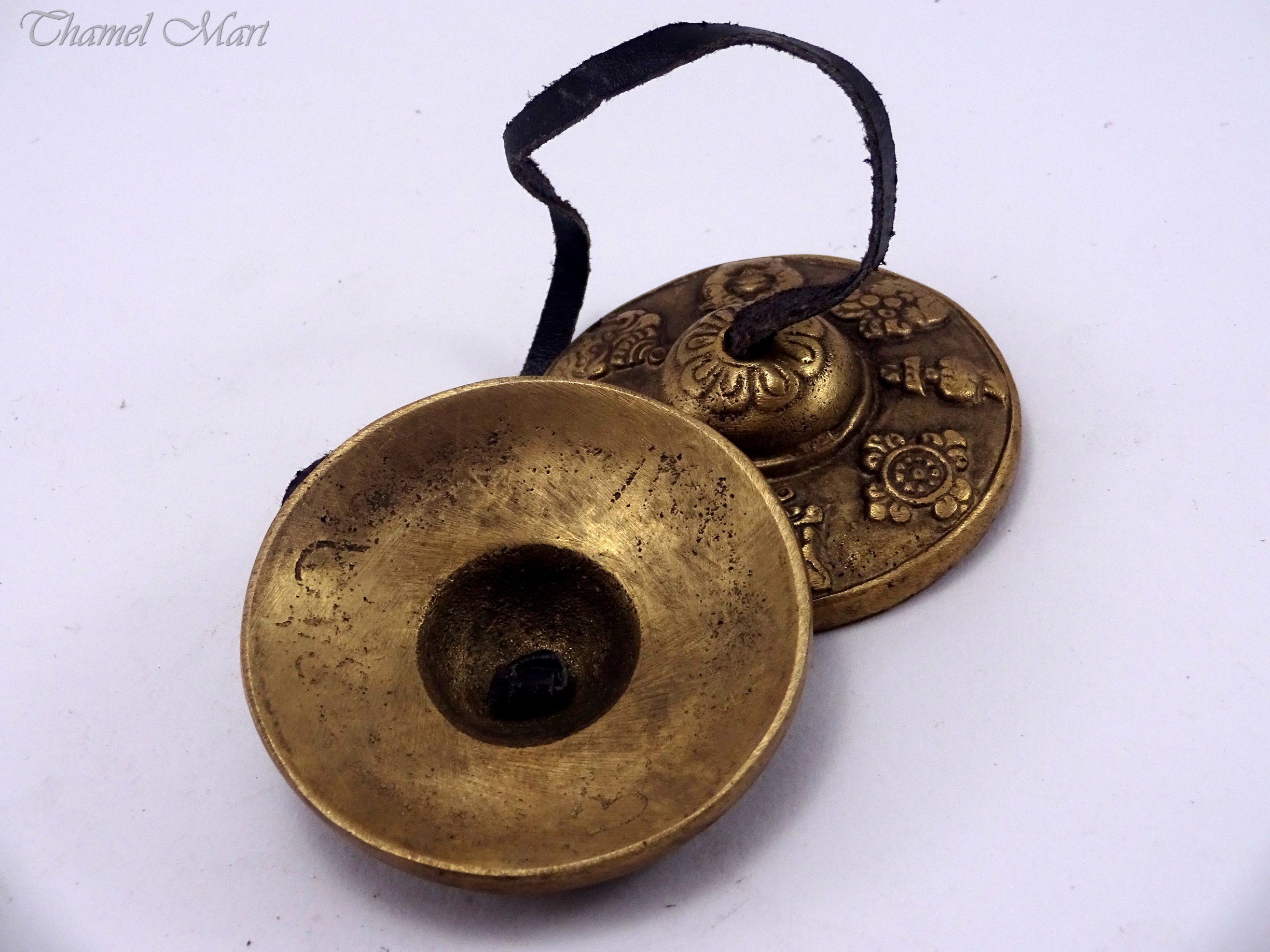 Hand Tuned to Key of Om - 2.75" Tingsha Tibetan Bell (Chimes) Buddhist Lucky Symbols (Medium)