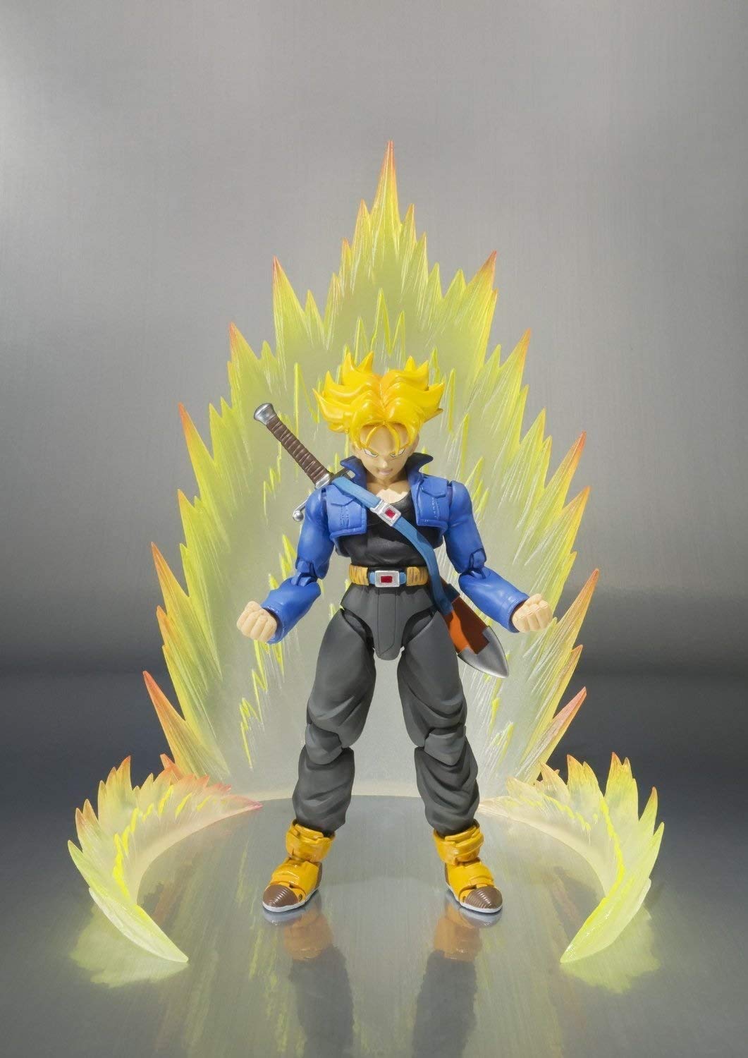 Dragon Ball Z Super Saiyan Trunks S.H.Figuarts Premium Color Ver. Action Figure