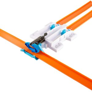 Hot Wheels Track Builder 2-Lane Launcher Playset