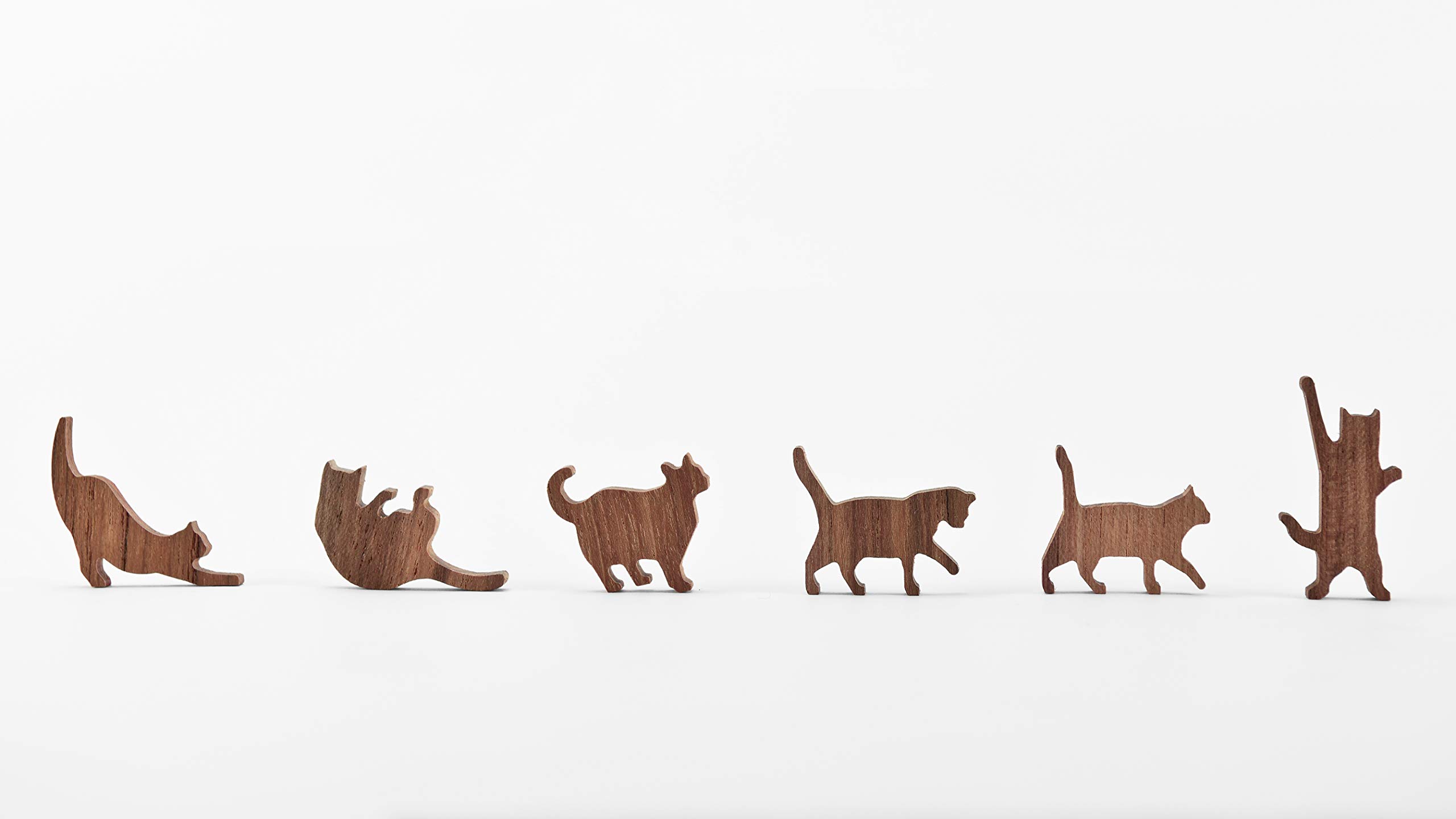 Comma Wooden Cat Pile Set #1 (Pink Thread, 6 Kittens)