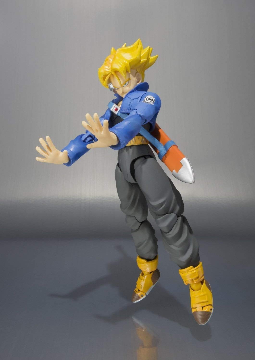 Dragon Ball Z Super Saiyan Trunks S.H.Figuarts Premium Color Ver. Action Figure