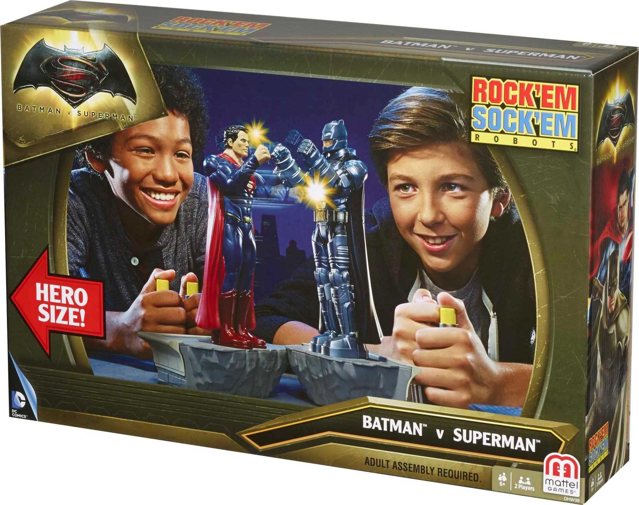 Mattel Games Batman Vs. Superman Rock 'Em Sock 'Em Robots 2-Player Kids Game, Fighting Robots Action Game (Amazon Exclusive)