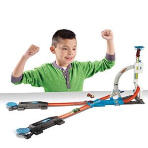 Hot Wheels DLF28 Track Builder System Stunt Kit Playset [Amazon Exclusive]