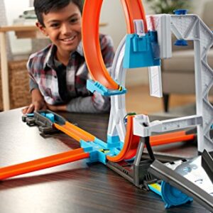 Hot Wheels DLF28 Track Builder System Stunt Kit Playset [Amazon Exclusive]