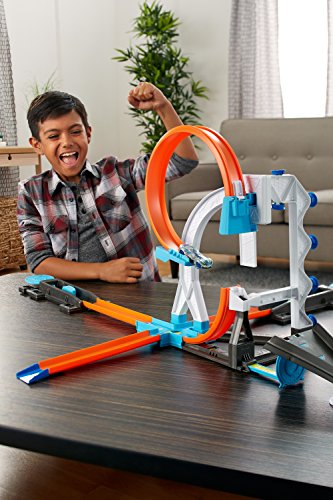 Hot Wheels DLF28 Track Builder System Stunt Kit Playset [Amazon Exclusive]