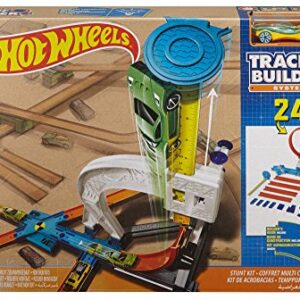 Hot Wheels DLF28 Track Builder System Stunt Kit Playset [Amazon Exclusive]