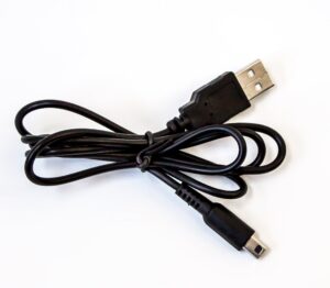 old skool usb charge cable for nintendo 3ds, 3ds xl, new 3ds xl, 2ds, dsi, dsi xl