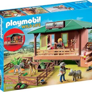 Playmobil Ranger Station with Animal Area [Amazon Exclusive]