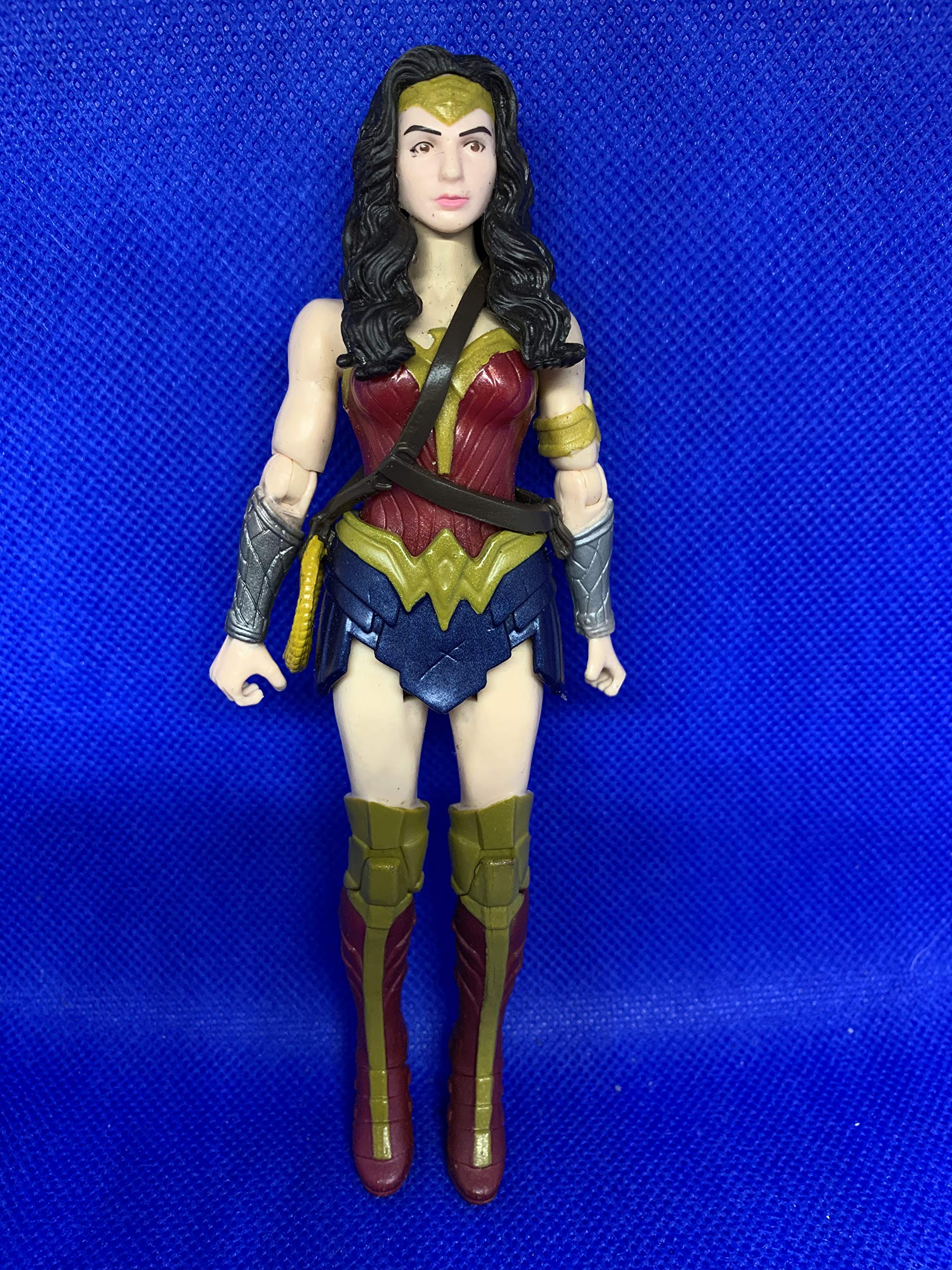 Batman v Superman: Dawn of Justice Wonder Woman 6" Figure