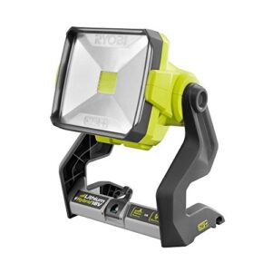 ryobi p720 one+ 18-volt dual power 20-watt led work light w/ tripod mount (battery not included / tool only)