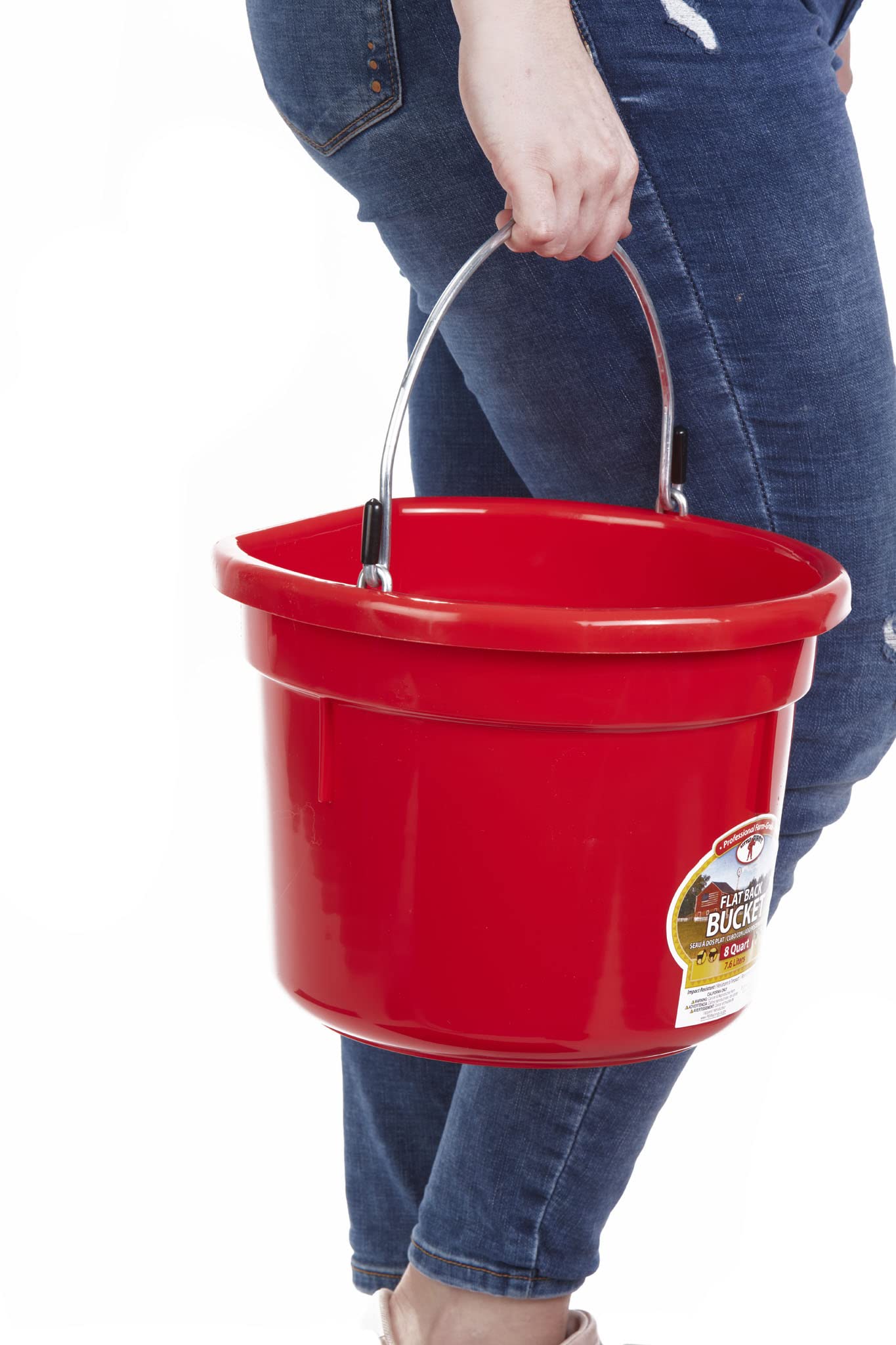 Little Giant® Flat Back Plastic Animal Feed Bucket | Animal Feed Bucket with Metal Handle | Horse Feed & Water Bucket | 8 Quarts | Red