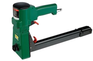 pneumatic stick stapler - klinch-pak pneumatic top stapler c (1-1/4" crown strip), range 3/4"- axxis-kp-561c-18pn