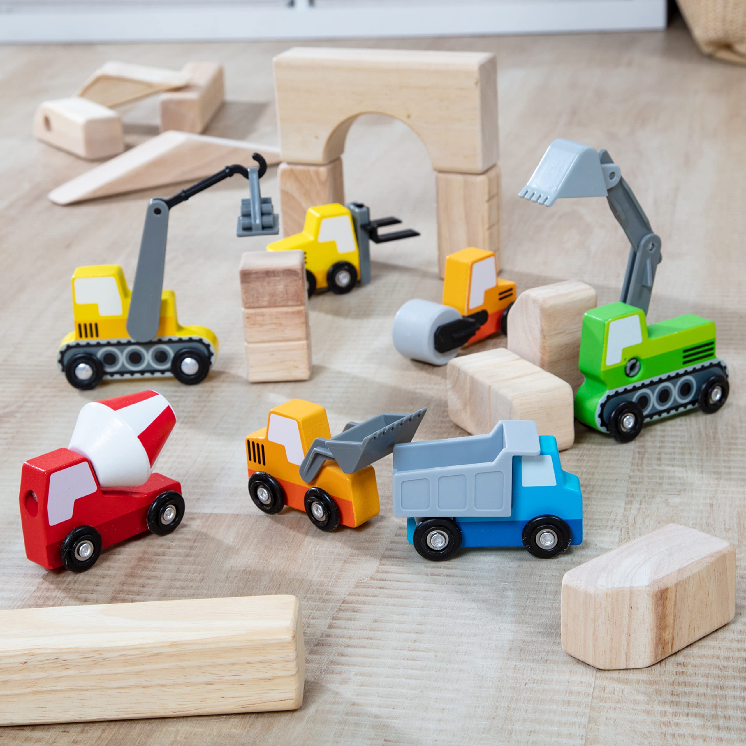 Melissa & Doug Wooden Construction Site Vehicles With Wooden Storage Tray (8 pcs) - Vehicle Toys, Cars For Toddlers And Kids Ages 3+