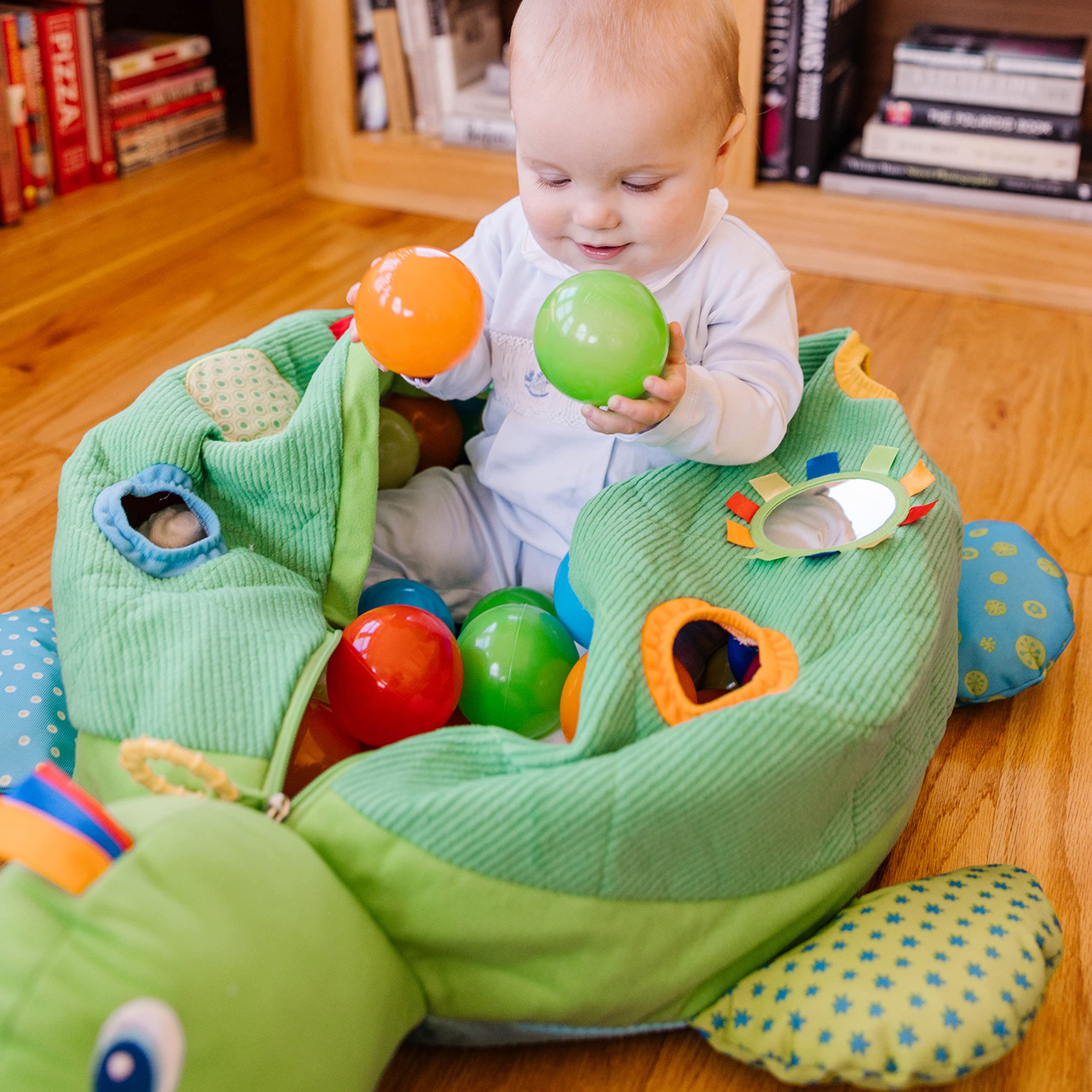 Melissa & Doug Kids Turtle Ball Pit With 60 Balls