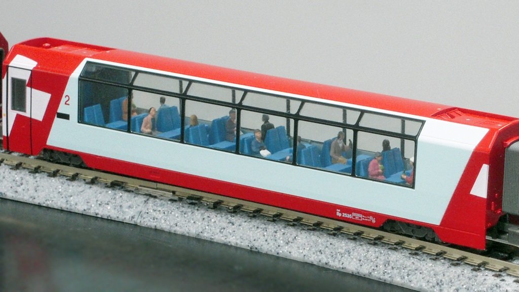 N gauge 24-223 passengers on the Glacier Express (2nd class cars and 1-car) by Kato