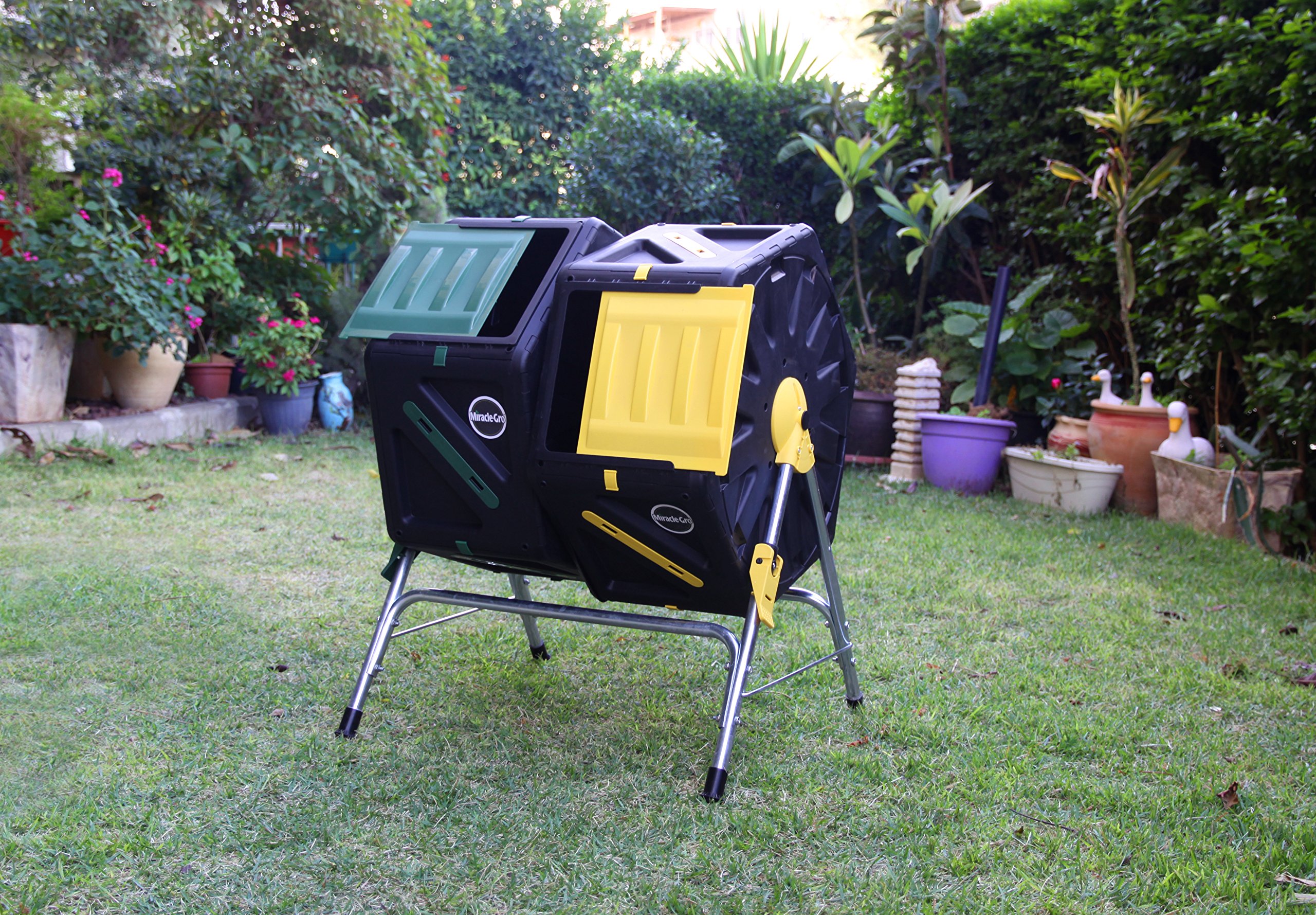 Miracle-Gro DC140 Dual Chamber Tumbling Composter