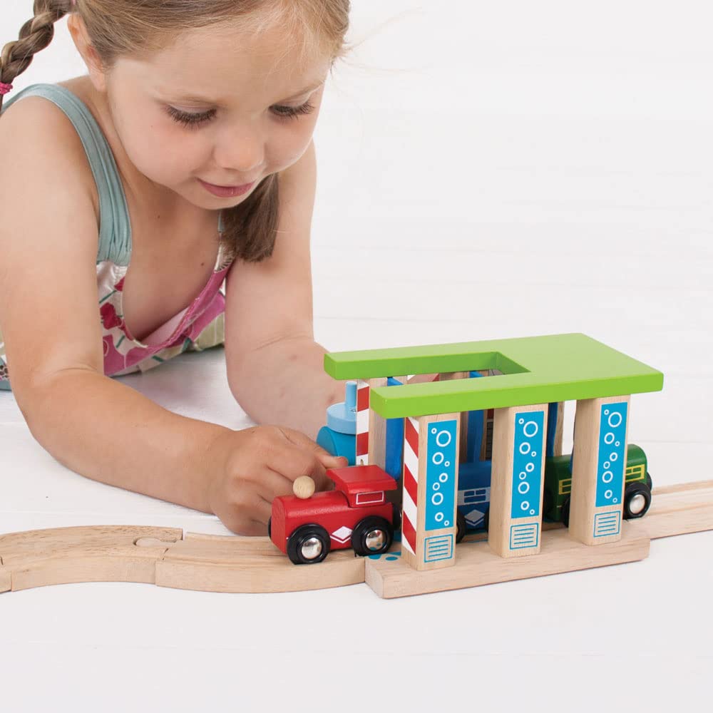 Bigjigs Rail, Wooden Train Washer, Wooden Toys, Bigjigs Train Accessories, Train Wash, Wooden Train Sets, Trains for Kids, Wooden Toys for 3 4 5 Year Olds