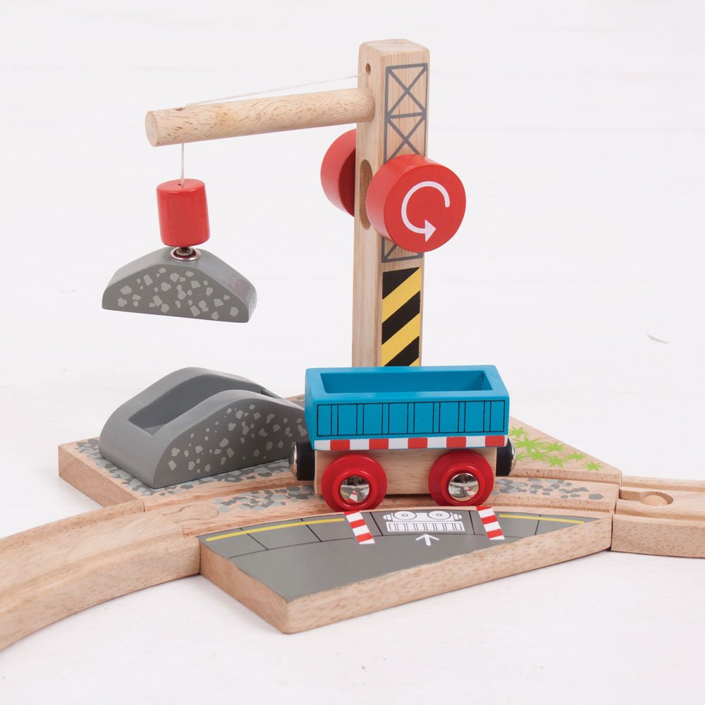 Bigjigs Rail Gravel Wooden Crane for Wooden Train Sets - Quality Bigjigs Train Accessories, Compatible with Other Major Wooden Railway Brands