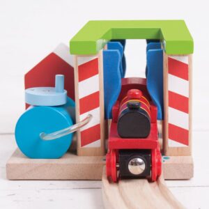 Bigjigs Rail, Wooden Train Washer, Wooden Toys, Bigjigs Train Accessories, Train Wash, Wooden Train Sets, Trains for Kids, Wooden Toys for 3 4 5 Year Olds