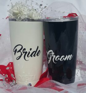 yeti rambler 20 oz tumbler, stainless steel, with lid, wedding set, bride and groom, (gloss black and pearl white)