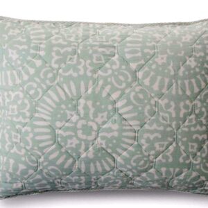 Threshold Tile Medallion Standard Quilt Sham 26x20" light green/white