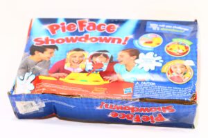 hasbro gaming pie face showdown game