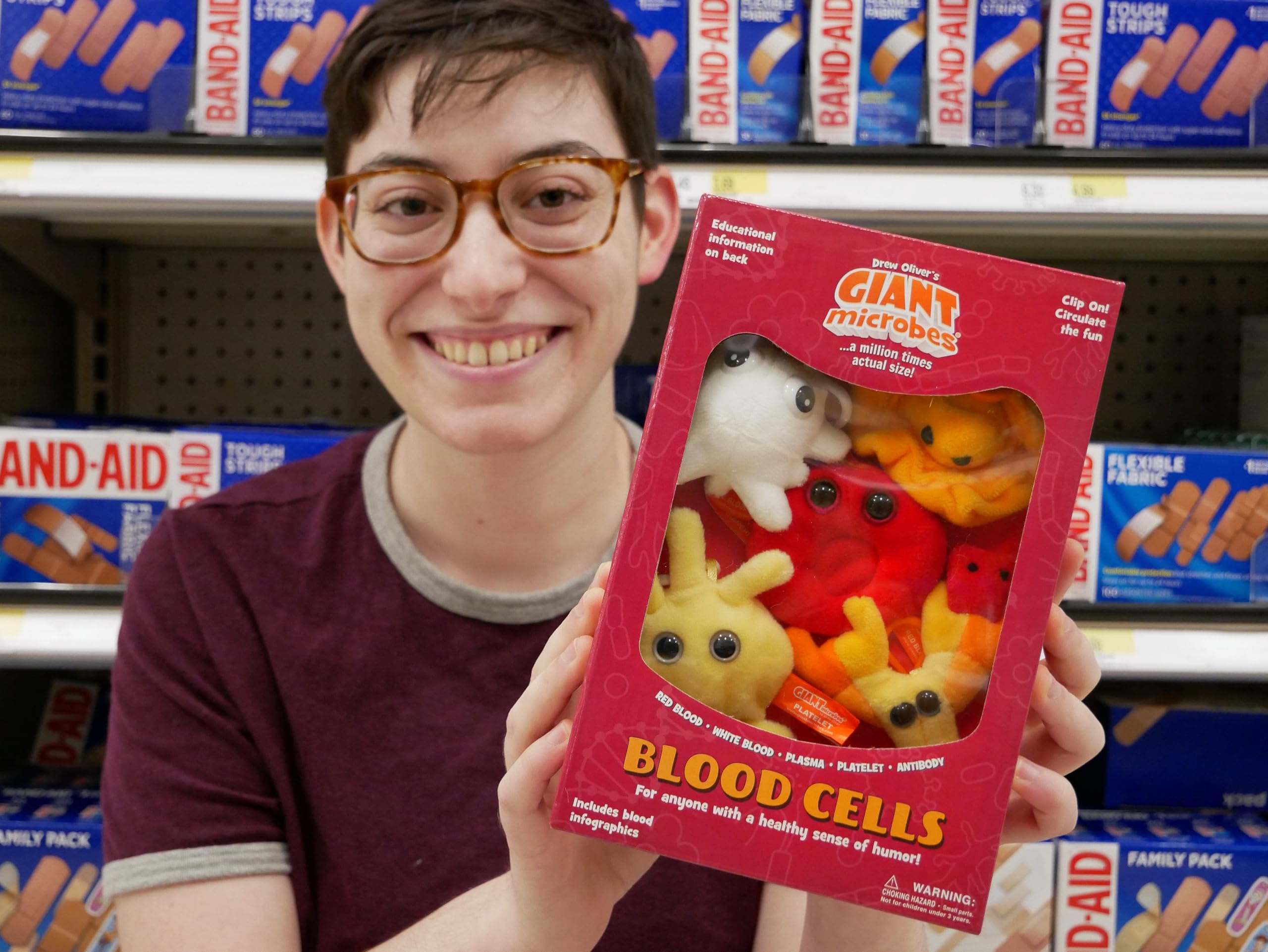 GIANTmicrobes Blood Cells Themed Gift Box, Blood Cell Plush, Blood Bank Laboratory Gifts, Lab Tech Gifts, Hematology Gifts, Leukemia Gifts