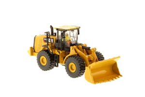 diecast masters 1:87 caterpillar 972m wheel loader with log fork – ho series 85950